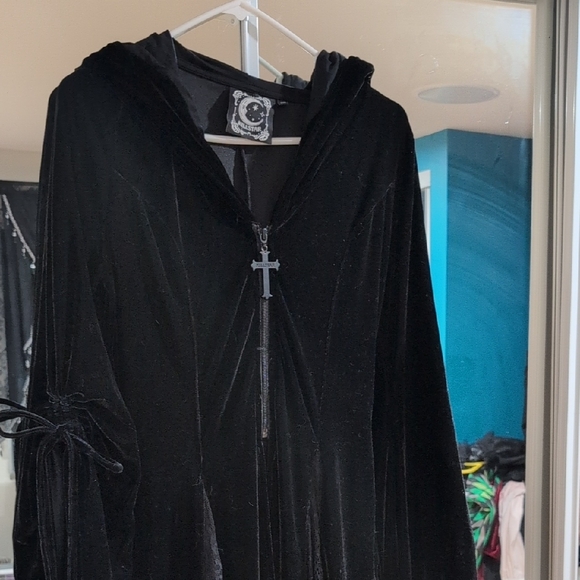Killstar | Jackets & Coats | Killstar Gothic Black Velvet Duster | Poshmark